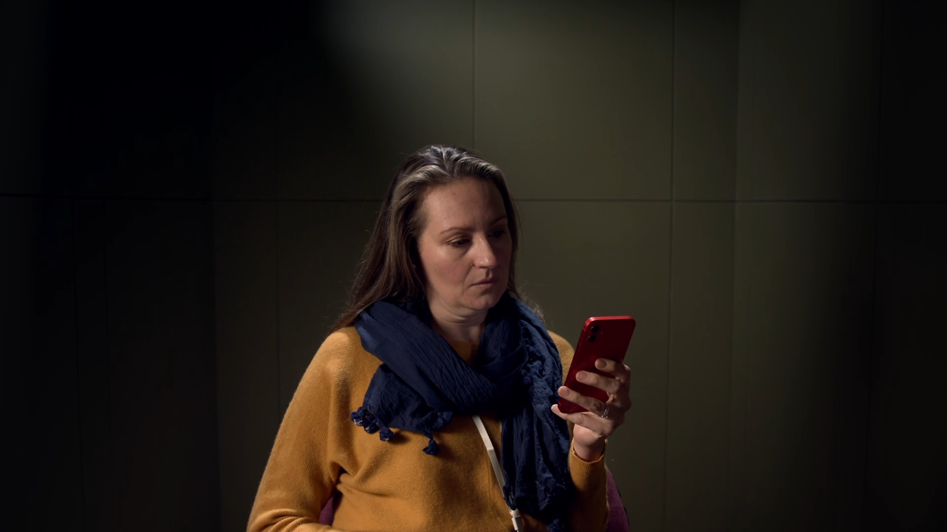 The Wives – Incoming